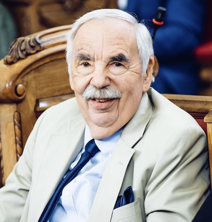 Obituaries : Fox & Weeks