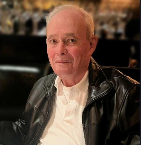 Obituaries : Fox & Weeks