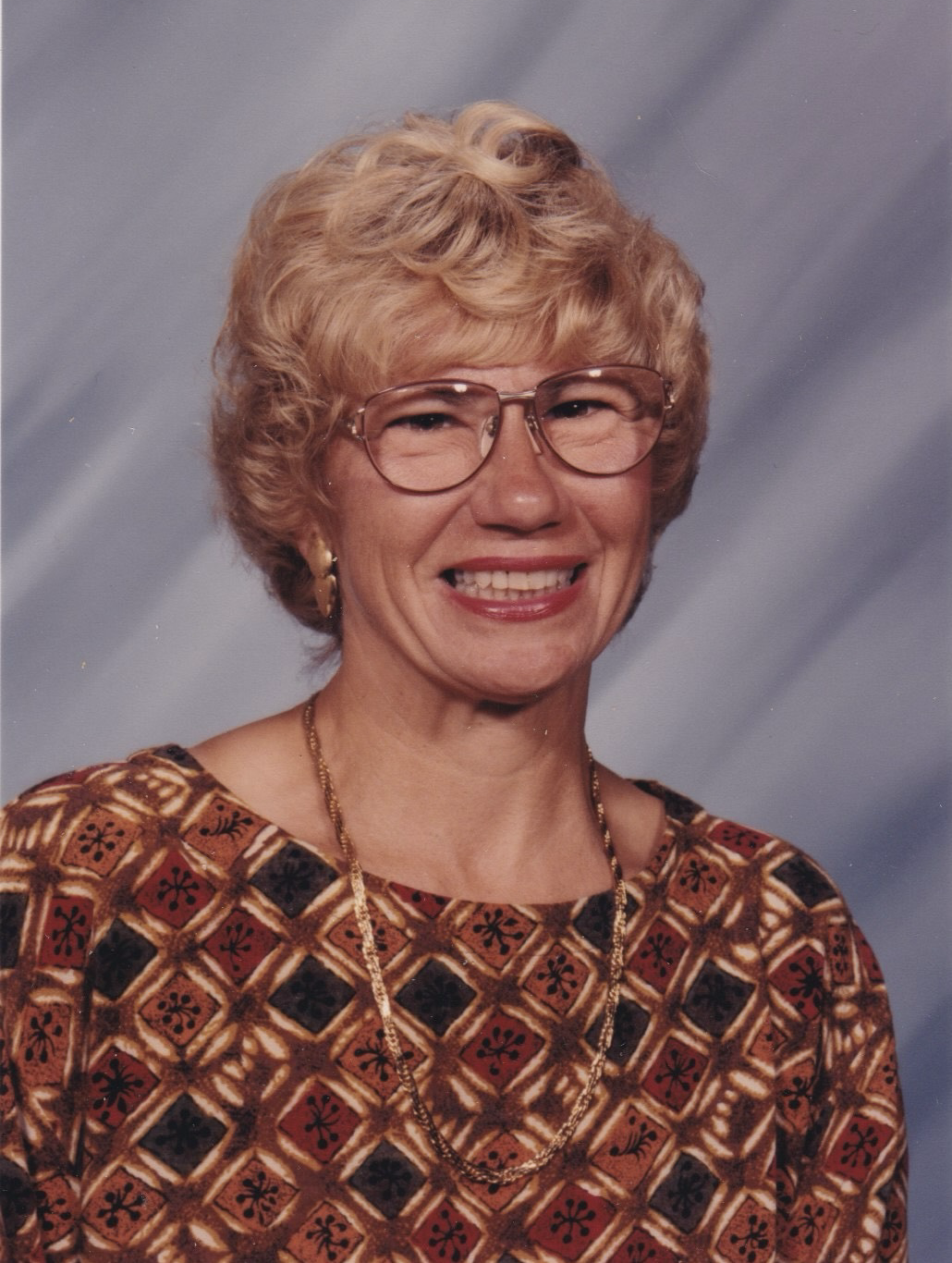 Obituaries : Fox & Weeks